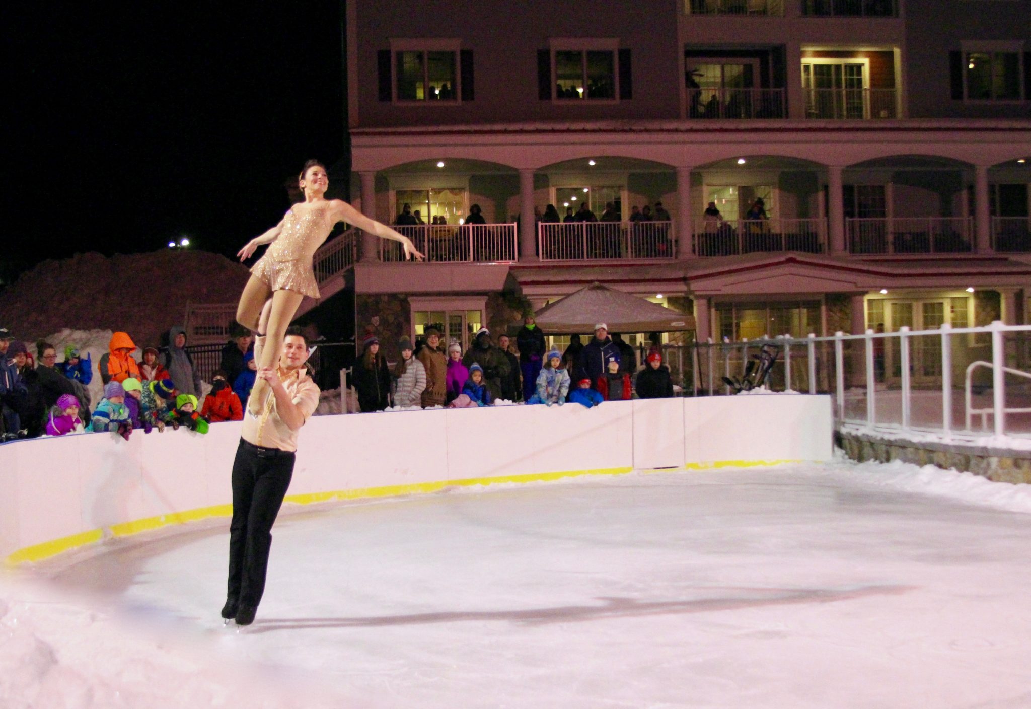 Things To Do When You’re Here for the Ice Castles | Western White ...
