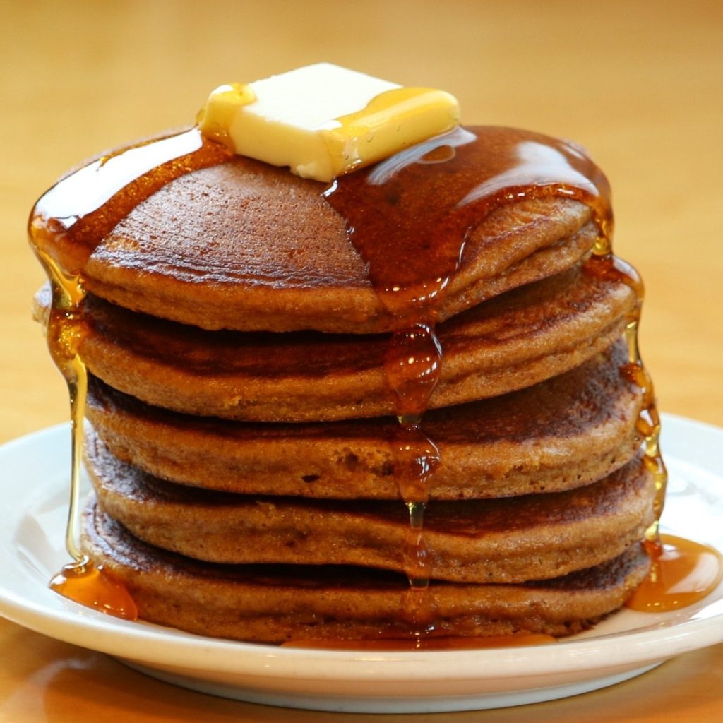 Polly’s Pancake Parlor: Plating Yumminess Since 1938 | Western White ...